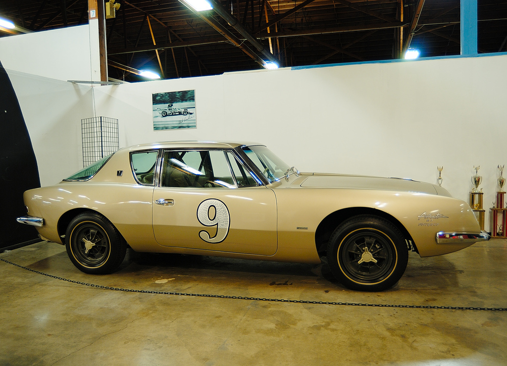 Bob's Studebaker Resource Website (1963 Studebaker Avanti R-1007 )