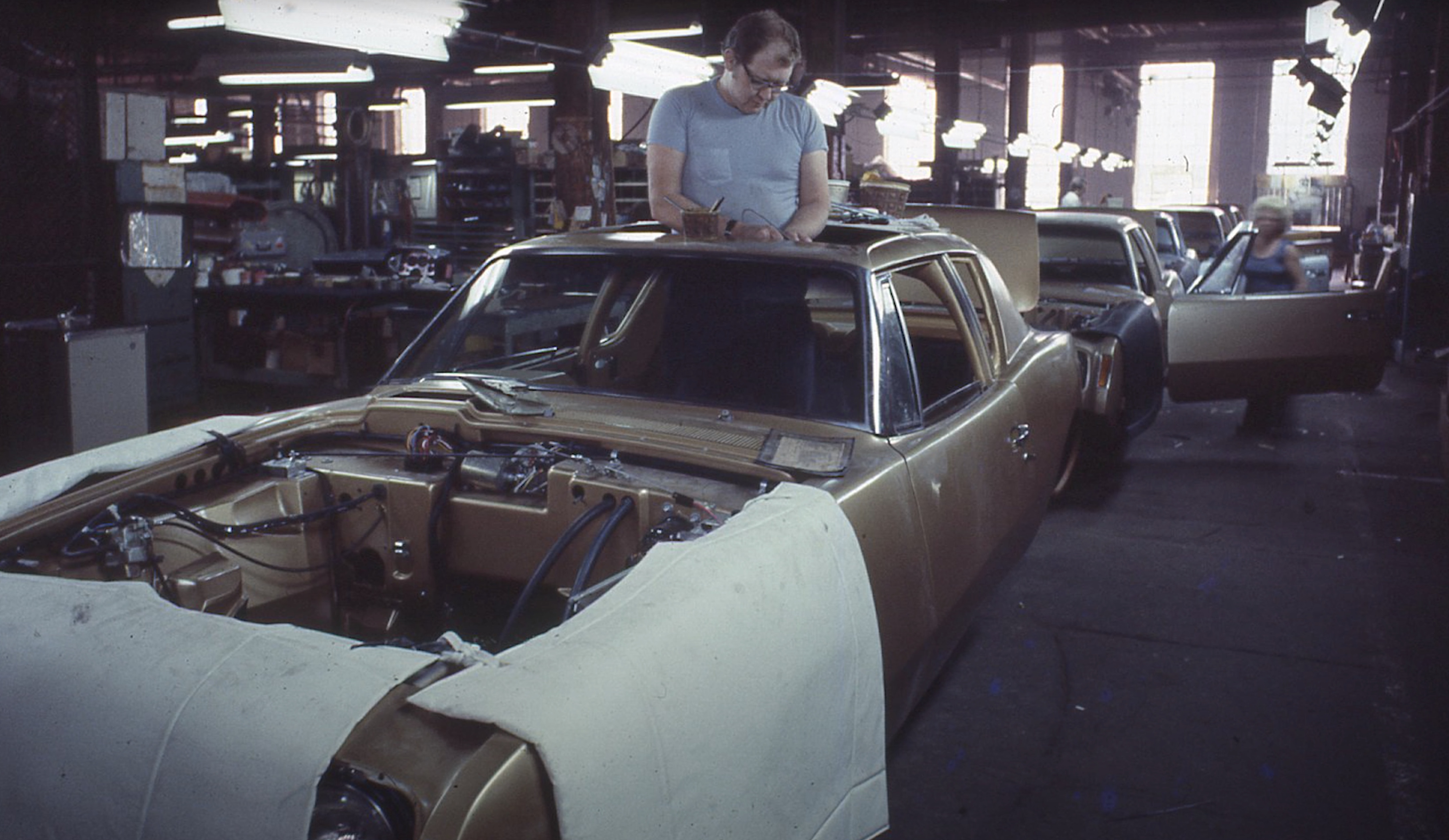 Studebaker Avantis & Avanti II's - Memories of The Avanti motor Corp ...