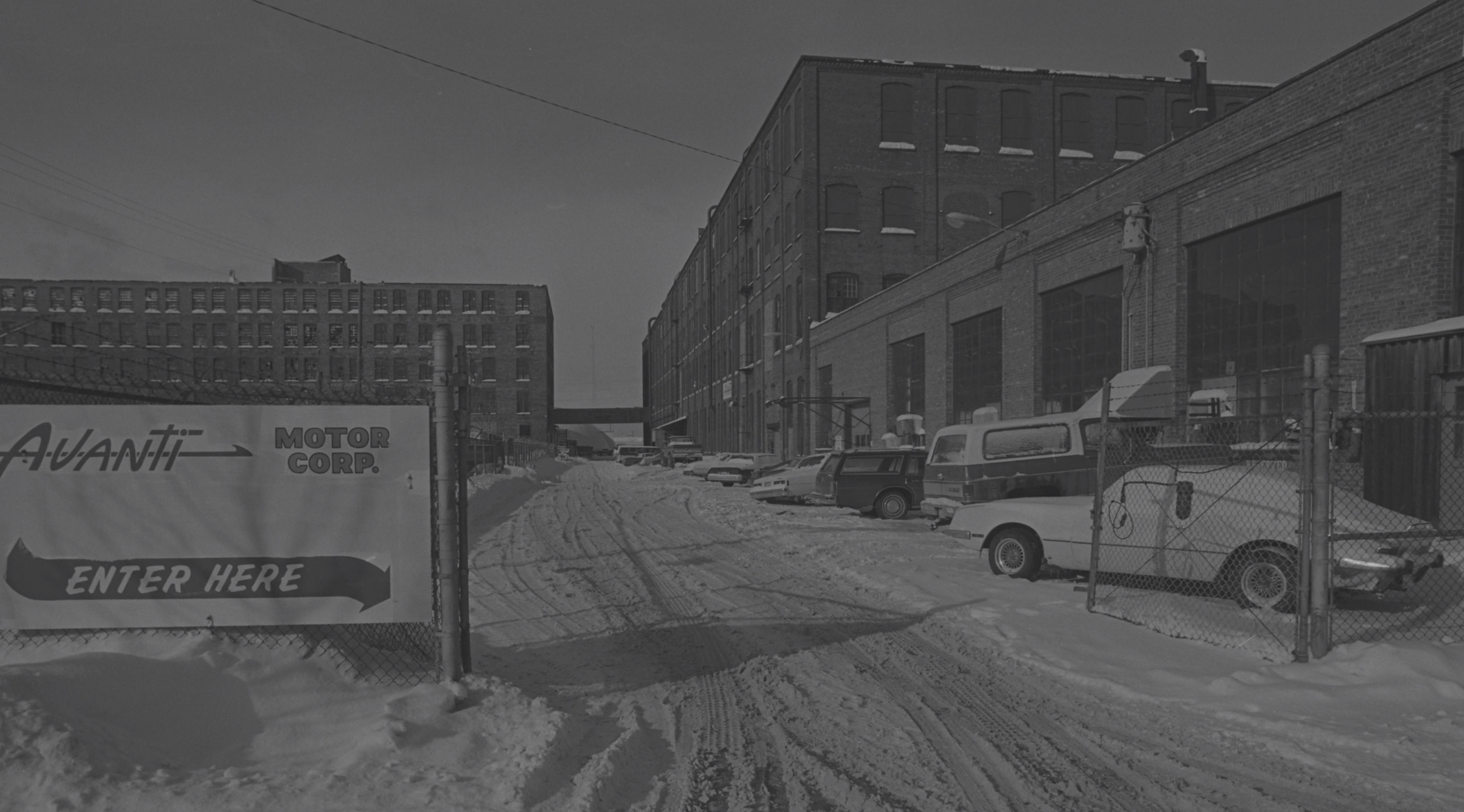 Studebaker Avantis & Avanti II's - Memories of The Avanti motor Corp ...