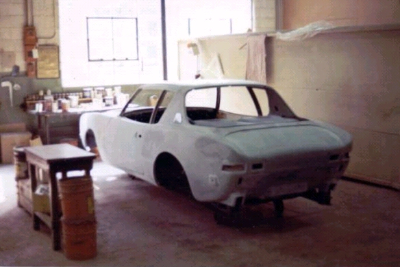 Studebaker Avantis & Avanti II's - The Avanti Motor Corporation - 1971