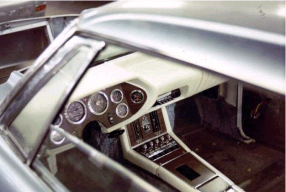 Studebaker Avantis & Avanti II's - The Avanti Motor Corporation - 1971