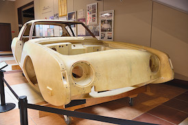 Bob's Studebaker Resource Website (Avanti Database)