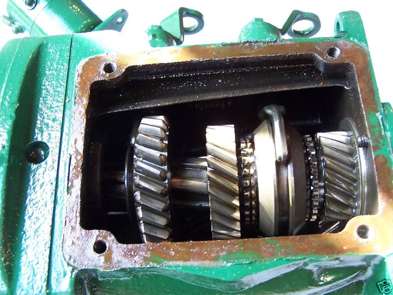 Bob Johnstones Studebaker Resource Website (Studebaker T-96 transmission )