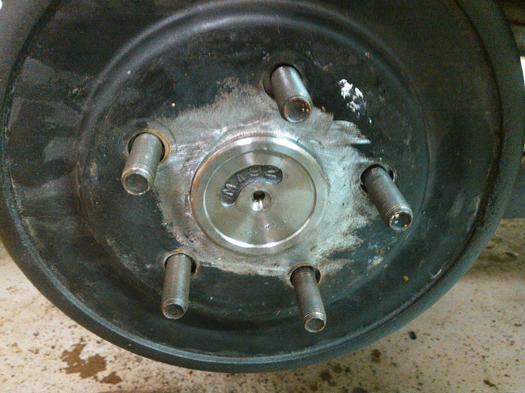 Bob Johnstones Studebaker Resource Website (Flanged axles )